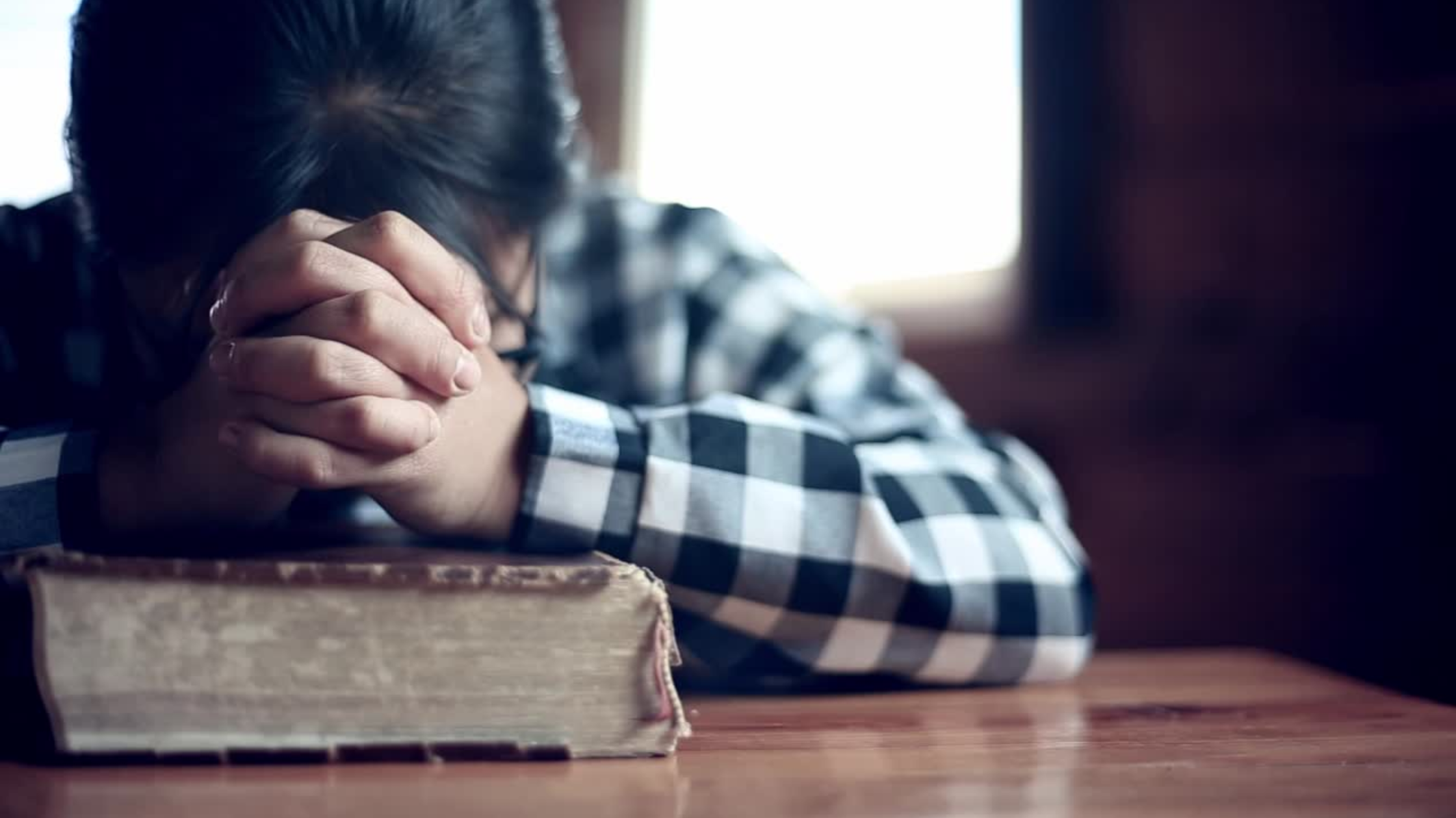 Three Biblical Ways to Overcome Temptation Every Day - Making Him Known